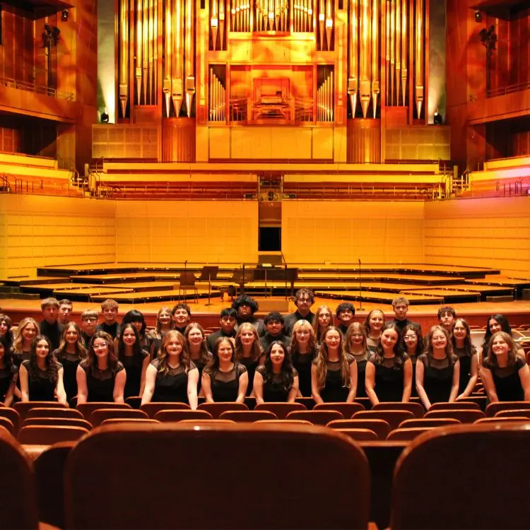 School Choir Tours & Performance Travel Programs